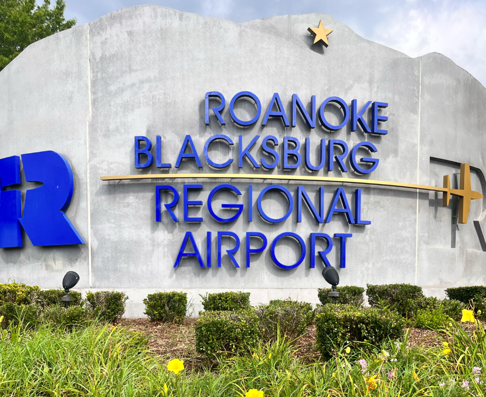 Roanoke airport, Virginia Breeze bus lines both set passenger records ...