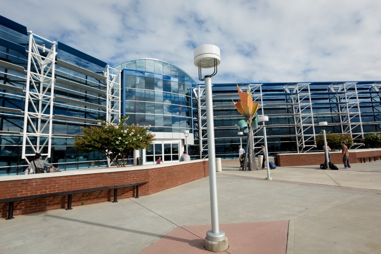 Roanoke airport, Virginia Breeze bus lines both set passenger records ...