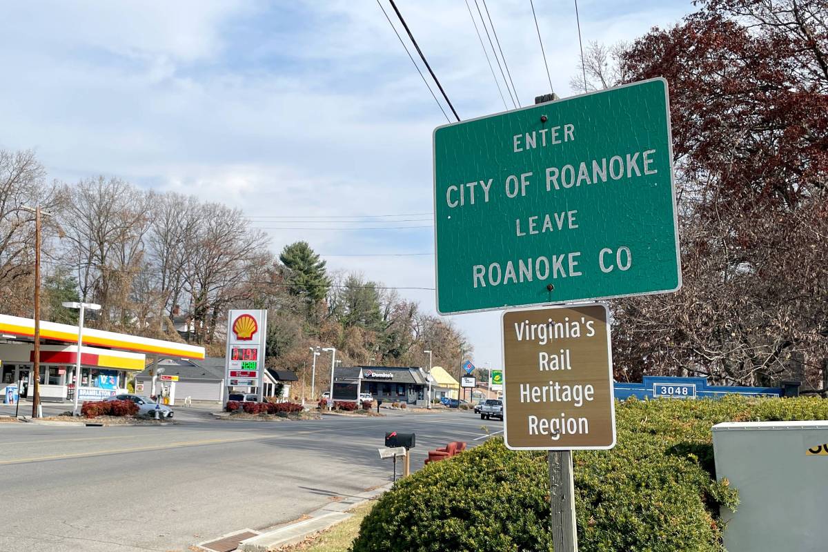 Officials aim to lure Trader Joes, new shopping options to Roanoke ...
