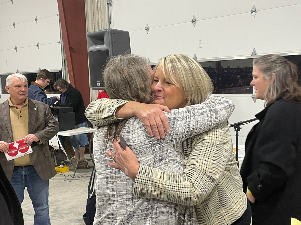 White Rural Rage says rural whites threaten democracy. The data is ...