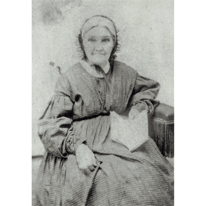 Colonial women fought the British economically - Cardinal News