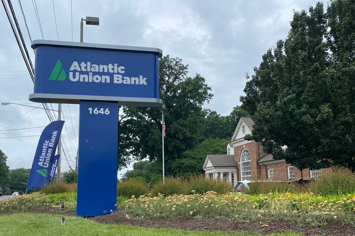 Customer complications follow merger of Atlantic Union, American ...