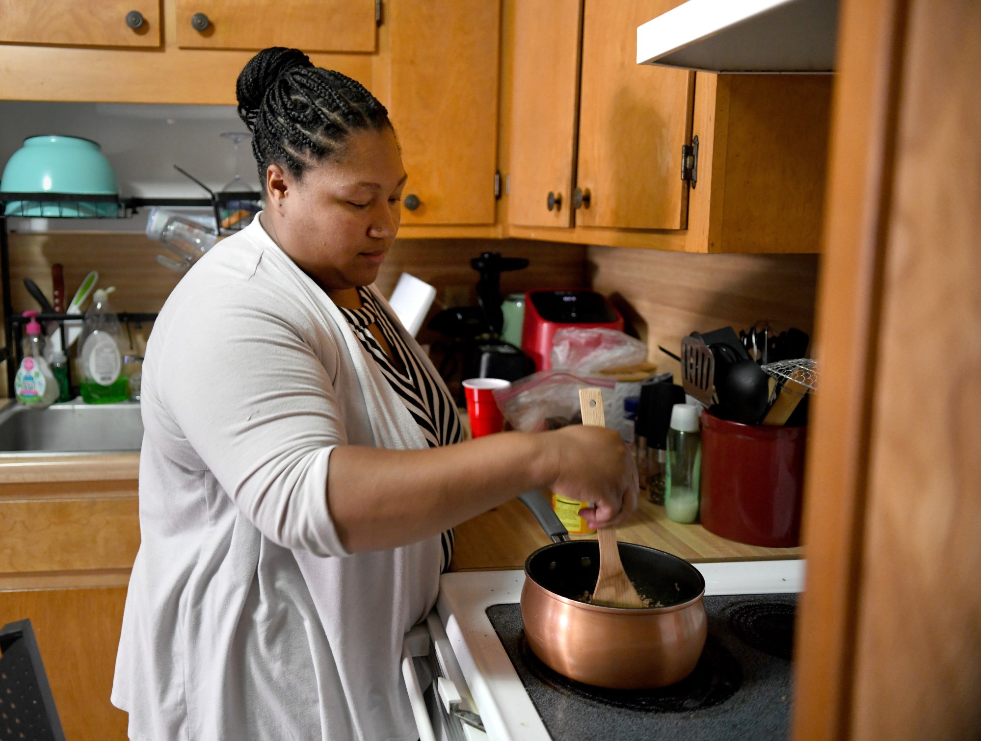 Doulas are filling gaps as Virginia’s pregnant women must travel ...