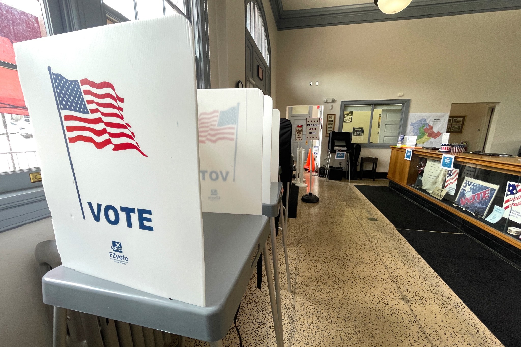 Voter registration is down, early voting skews rural. Who benefits ...