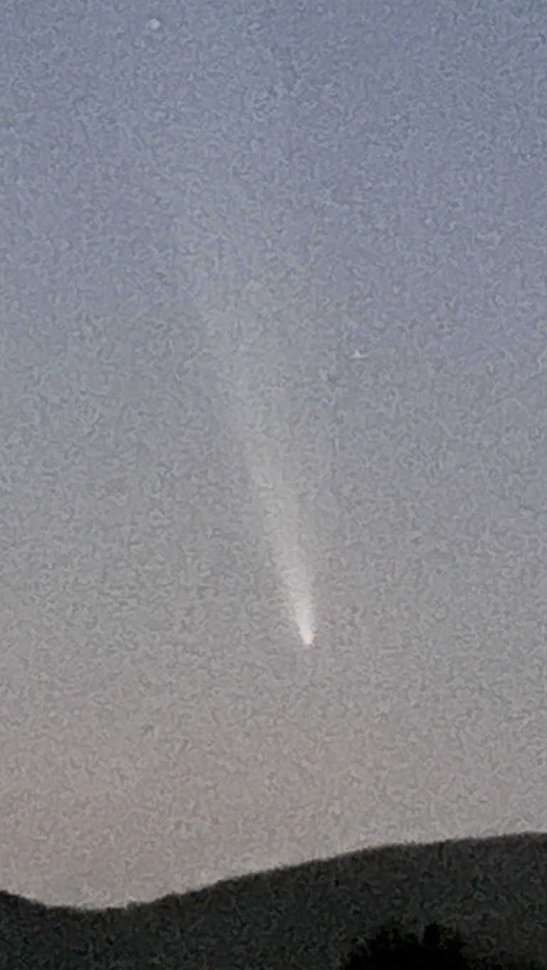 Frost and snow arrive in Virginia as a comet graces the western sky ...